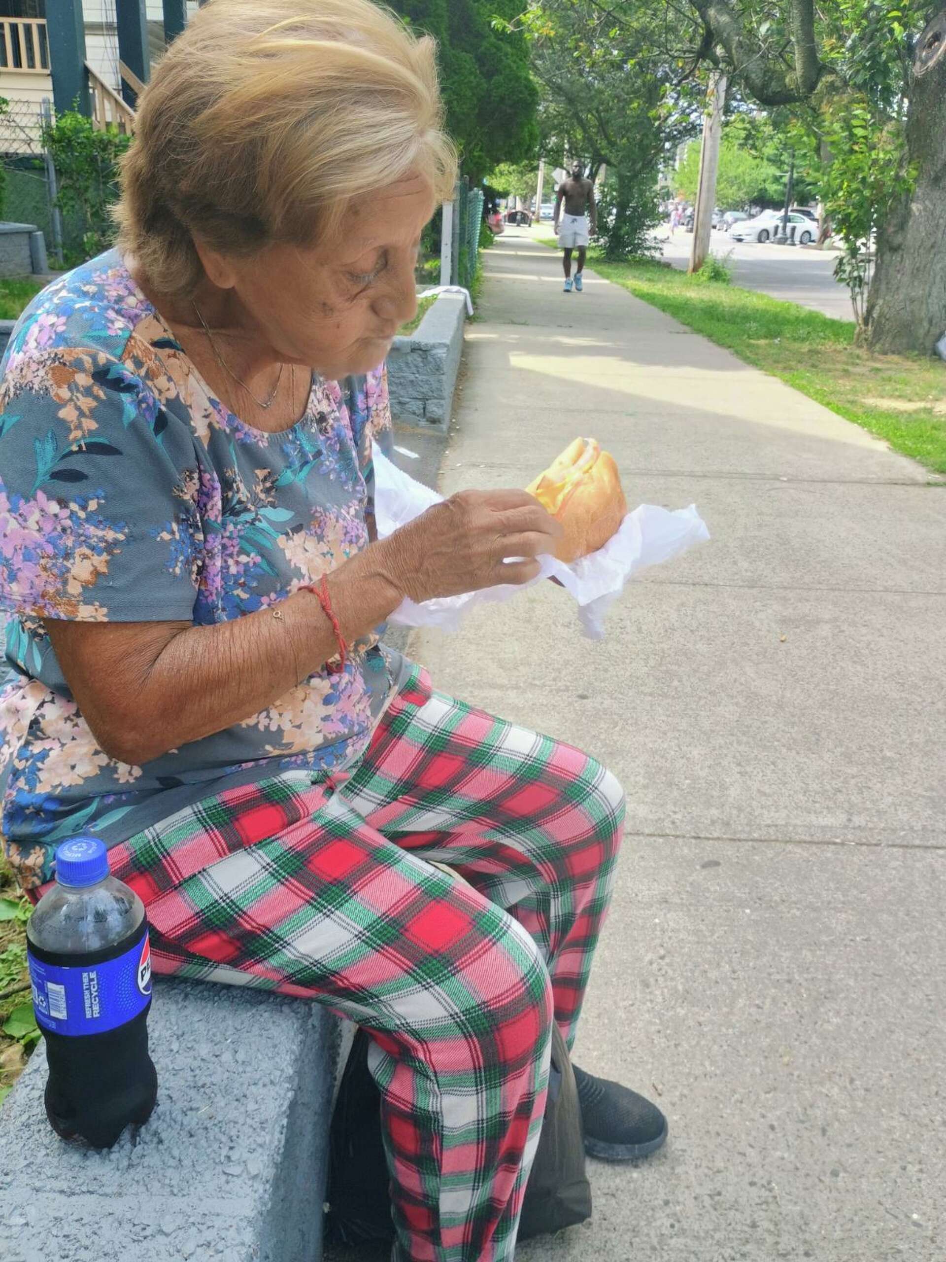 Bridgeport woman killed Sunday had emigrated from El Salvador: Family