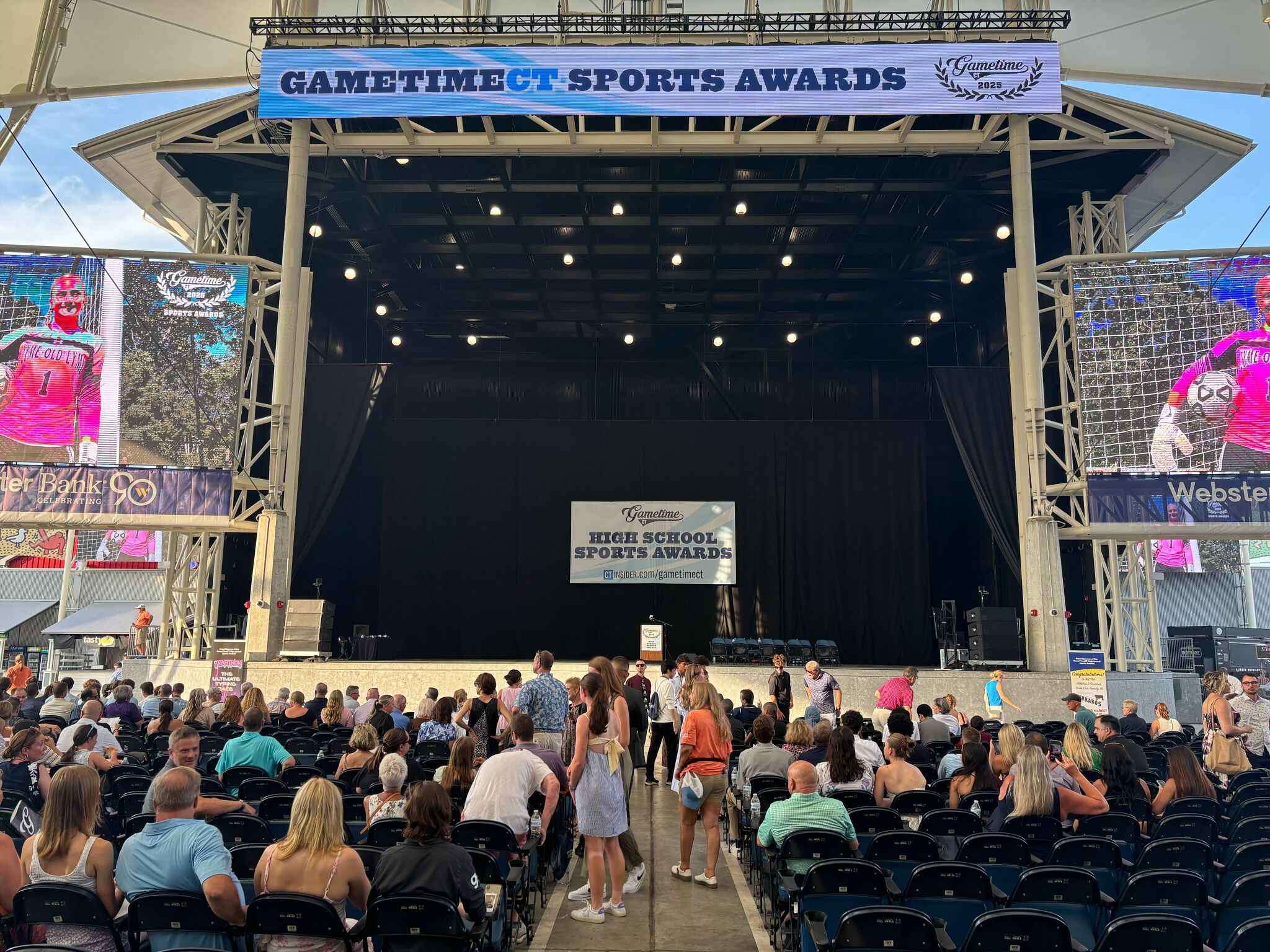 ‘Priceless:’ Foran brings back Unified prom after two-year hiatus