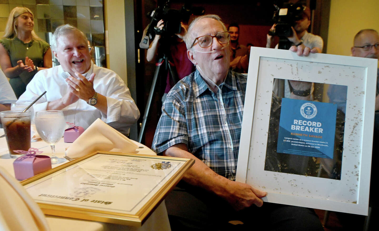 Connecticut teacher makes Guinness Book of World Records