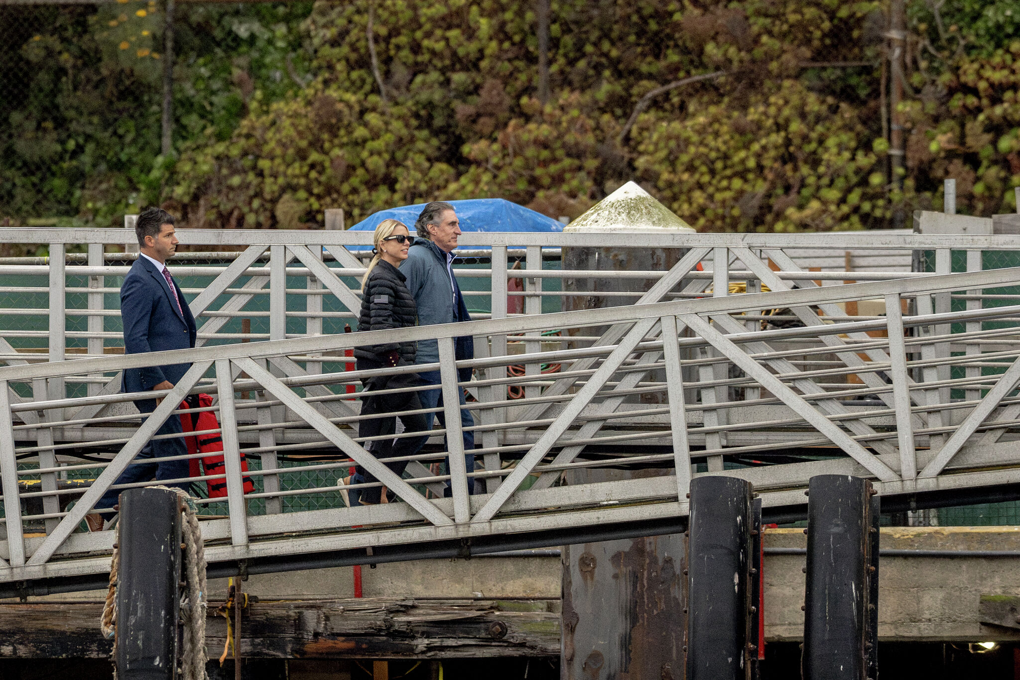 Trump officials in S.F. tour Alcatraz as part of plan to reopen prison