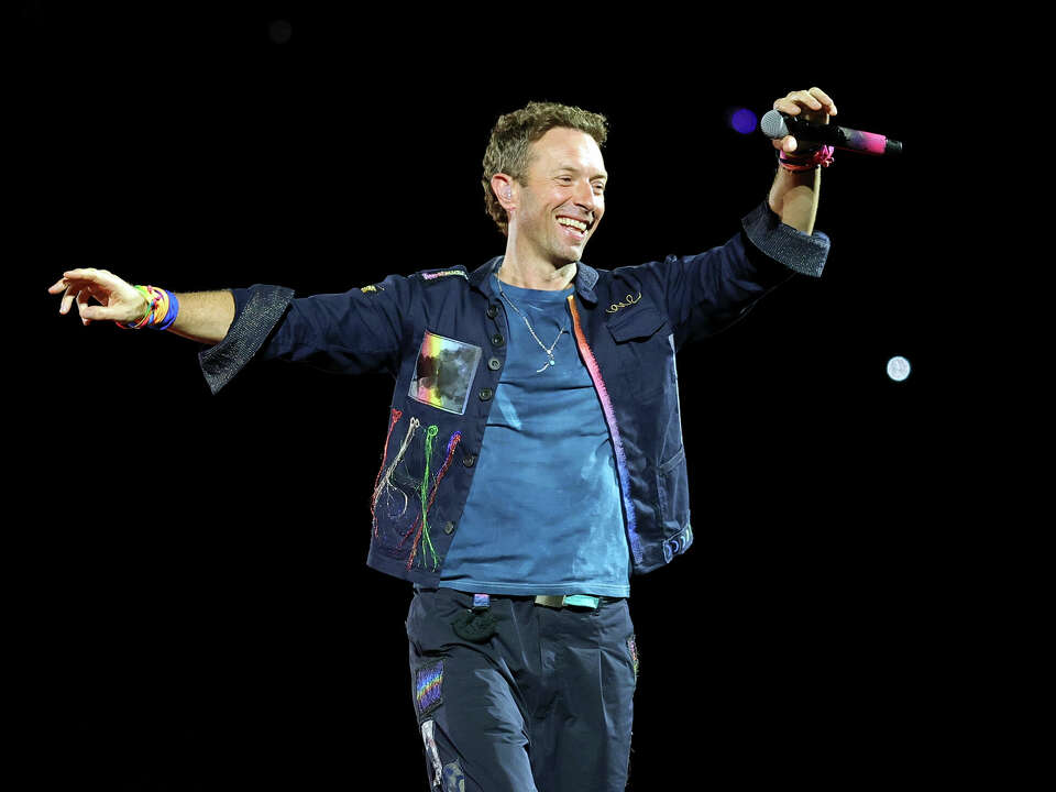 Coldplay exposes Astronomer CEO’s alleged affair with HR chief