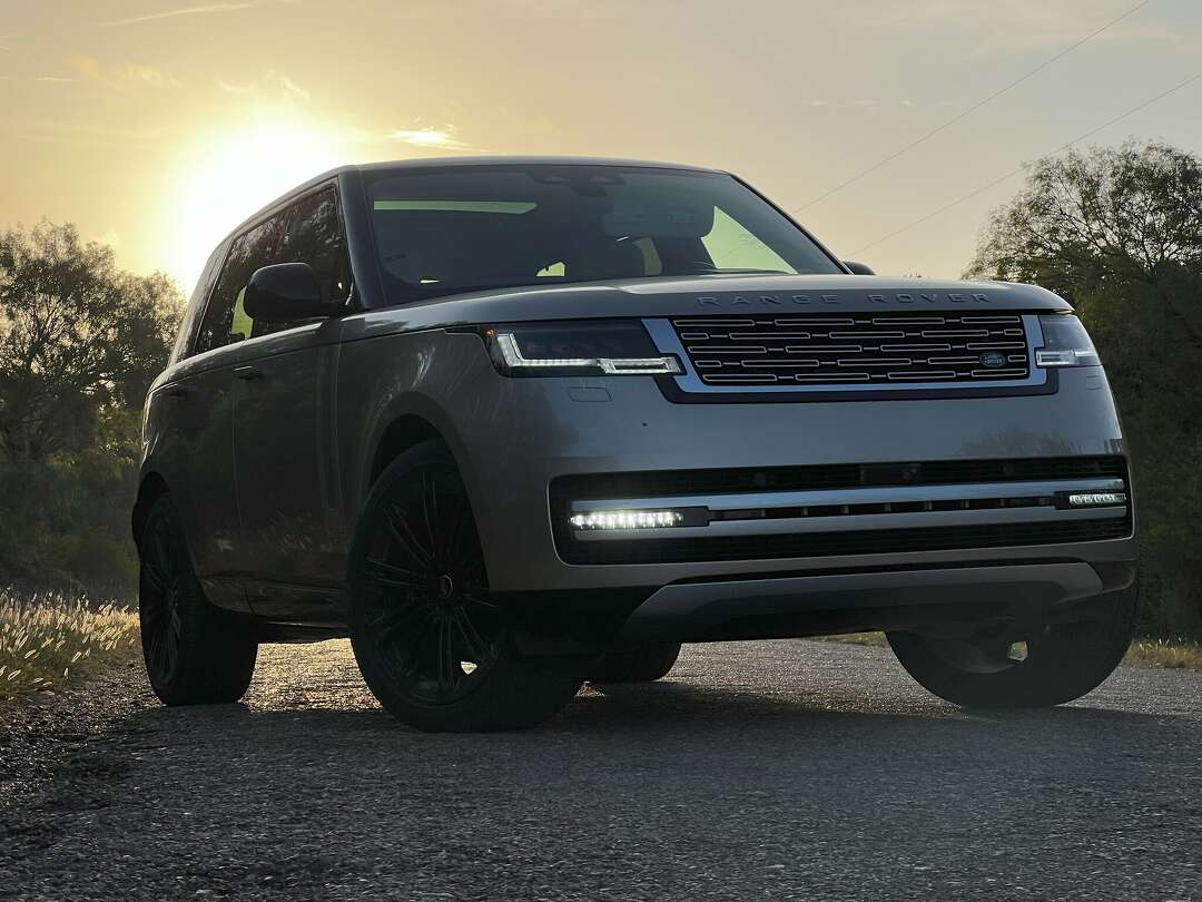 2025 Range Rover P350 Autobiography review: Luxury meets power