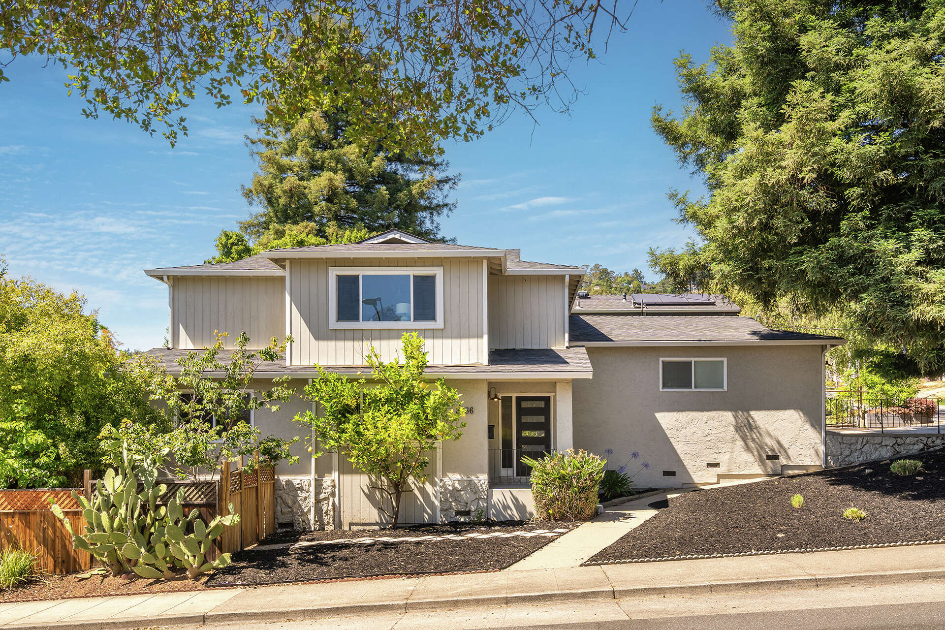 Former Bay Area home of soul hitmaker lists for under $1 million