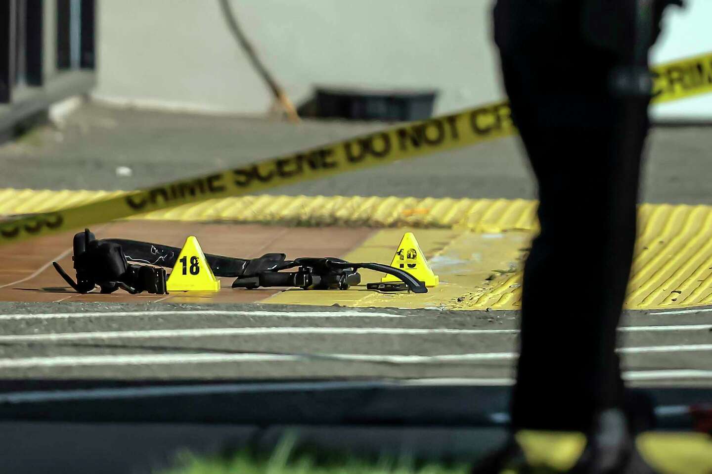 State parole officer killed on the job in Oakland — suspect arrested