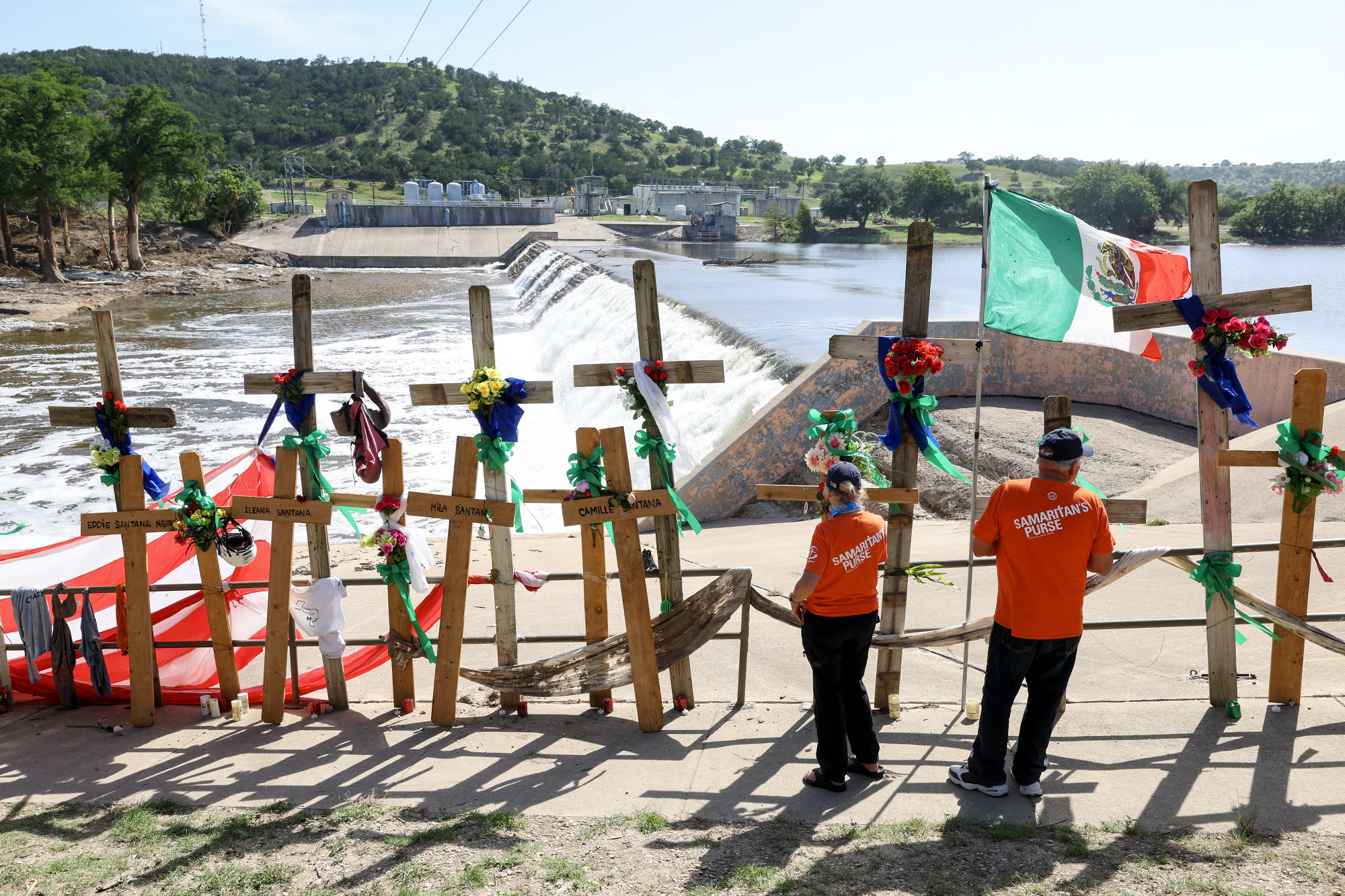 Kerrville won't drain lake as part of search for flood victims