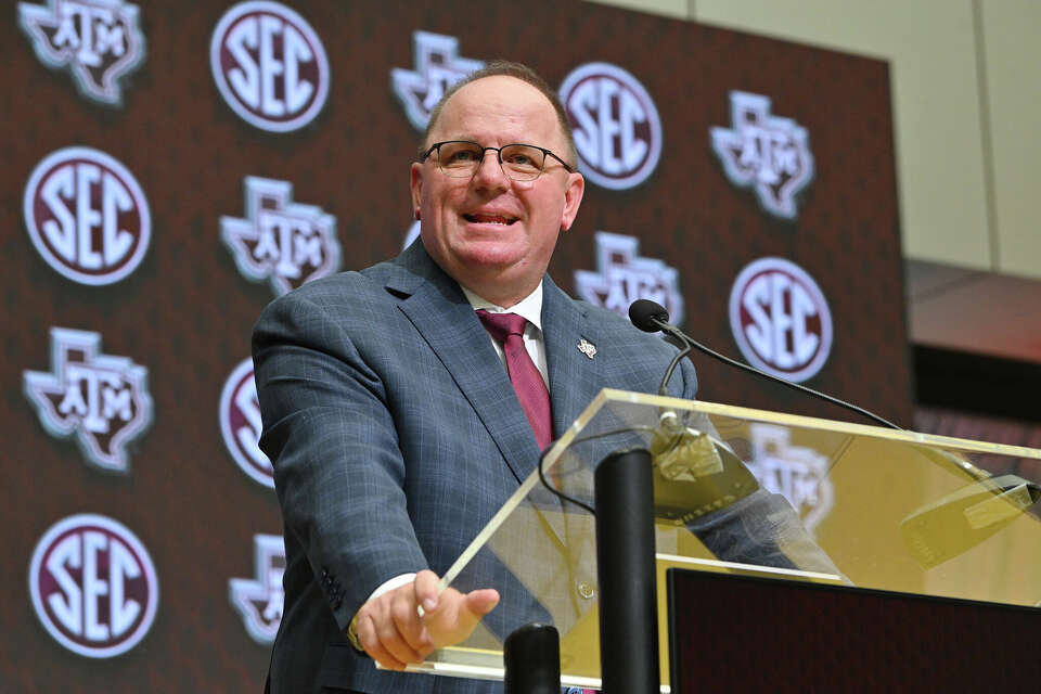 Mike Elko updates Texas A&M football injuries on 1st day of camp