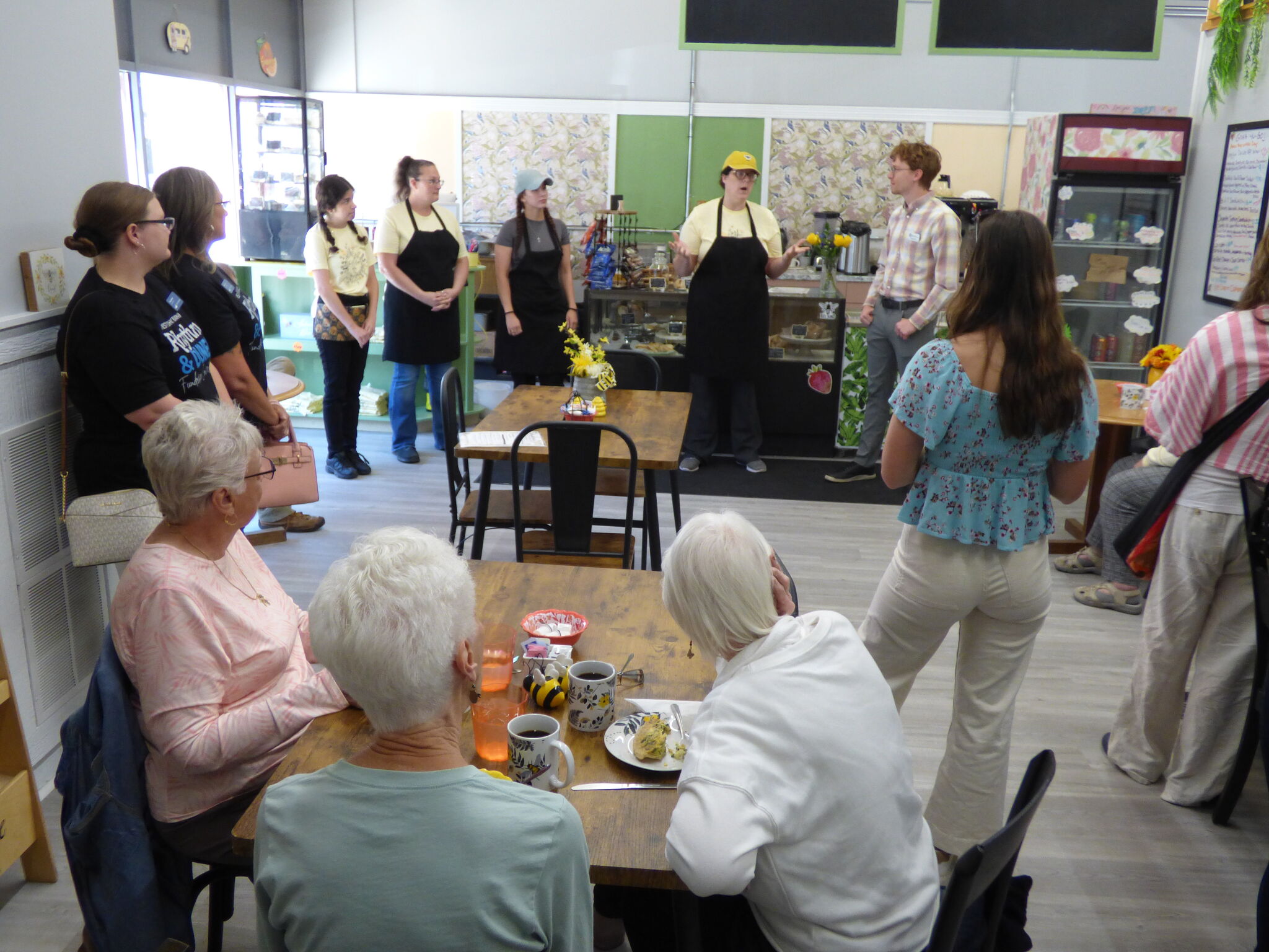 Former BeeSmooth moves to new Manistee location as Buzz Cafe & Bakery