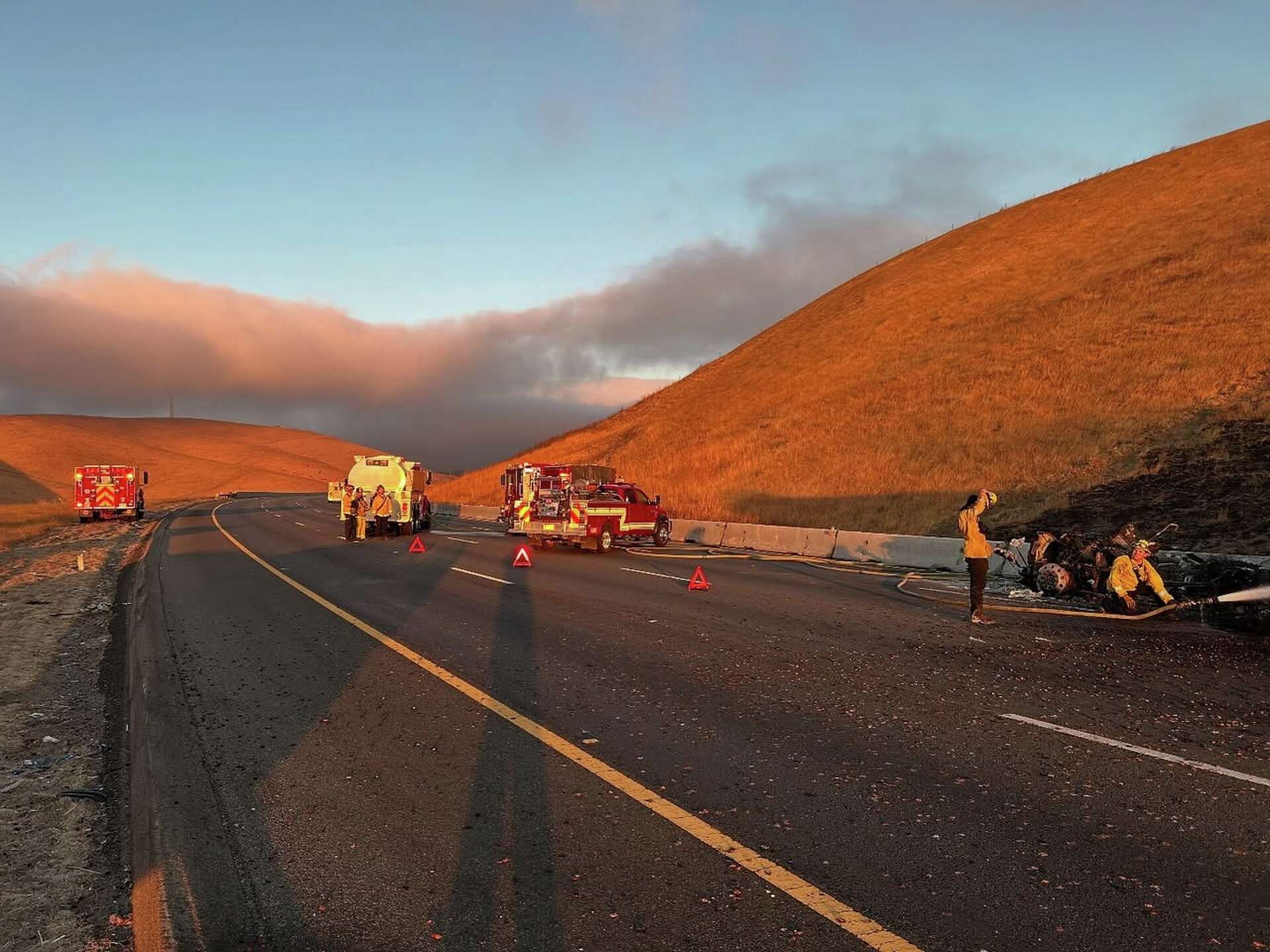 Big rig fire shuts down westbound I-580 at Altamont Pass