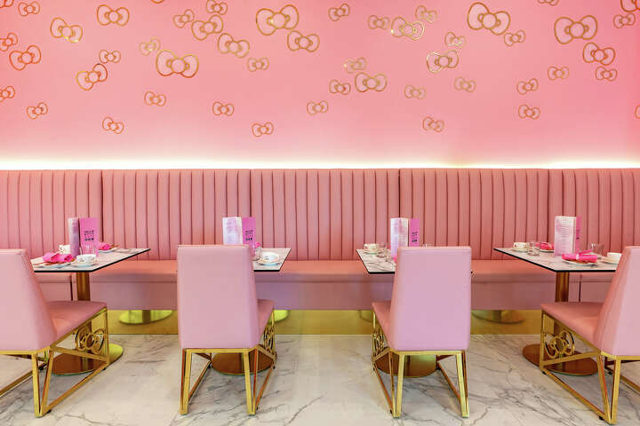 Bay Area mall's new Hello Kitty Cafe is a millennial's dream come true