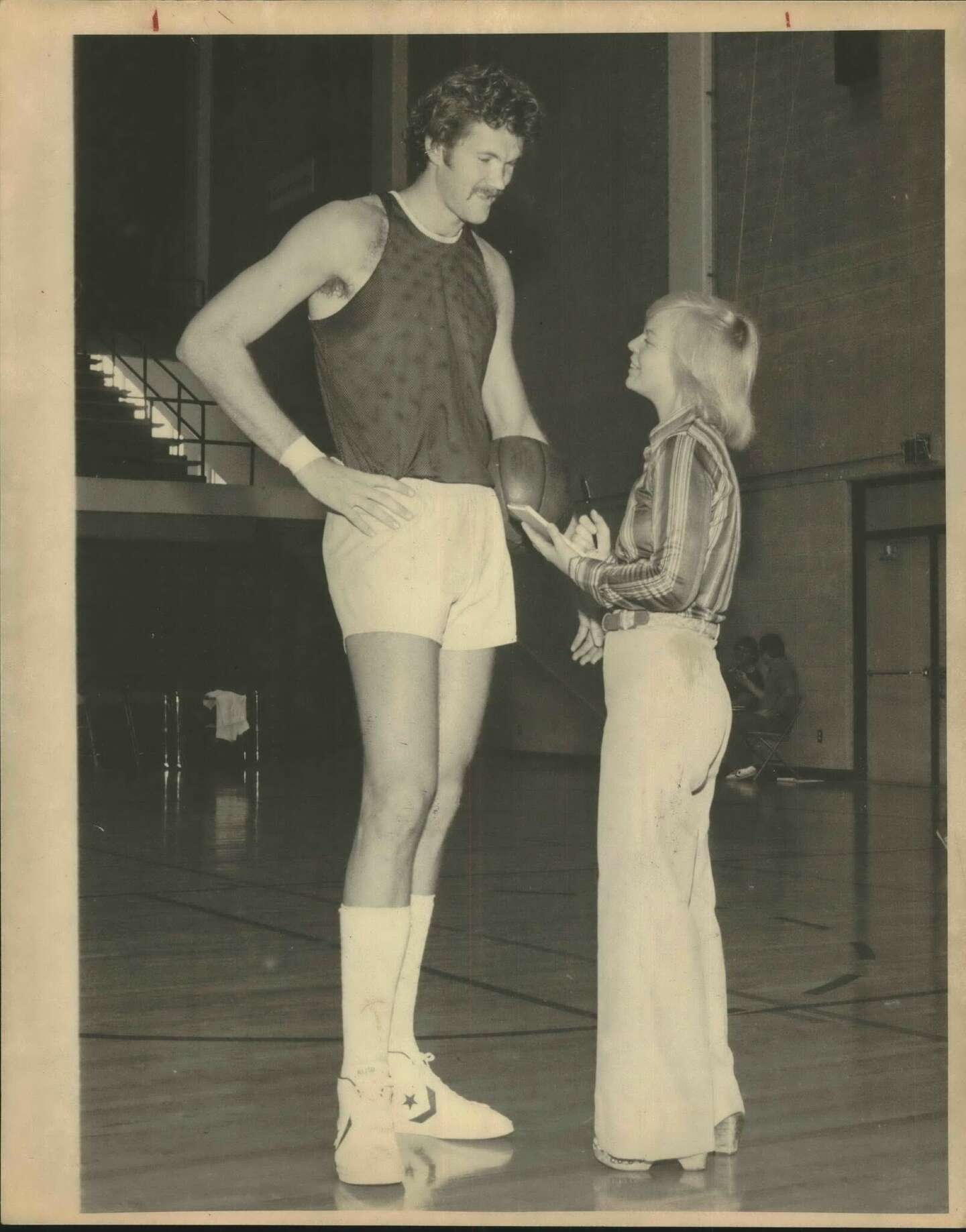 How Elaine Noll blazed a trail for women sportswriters