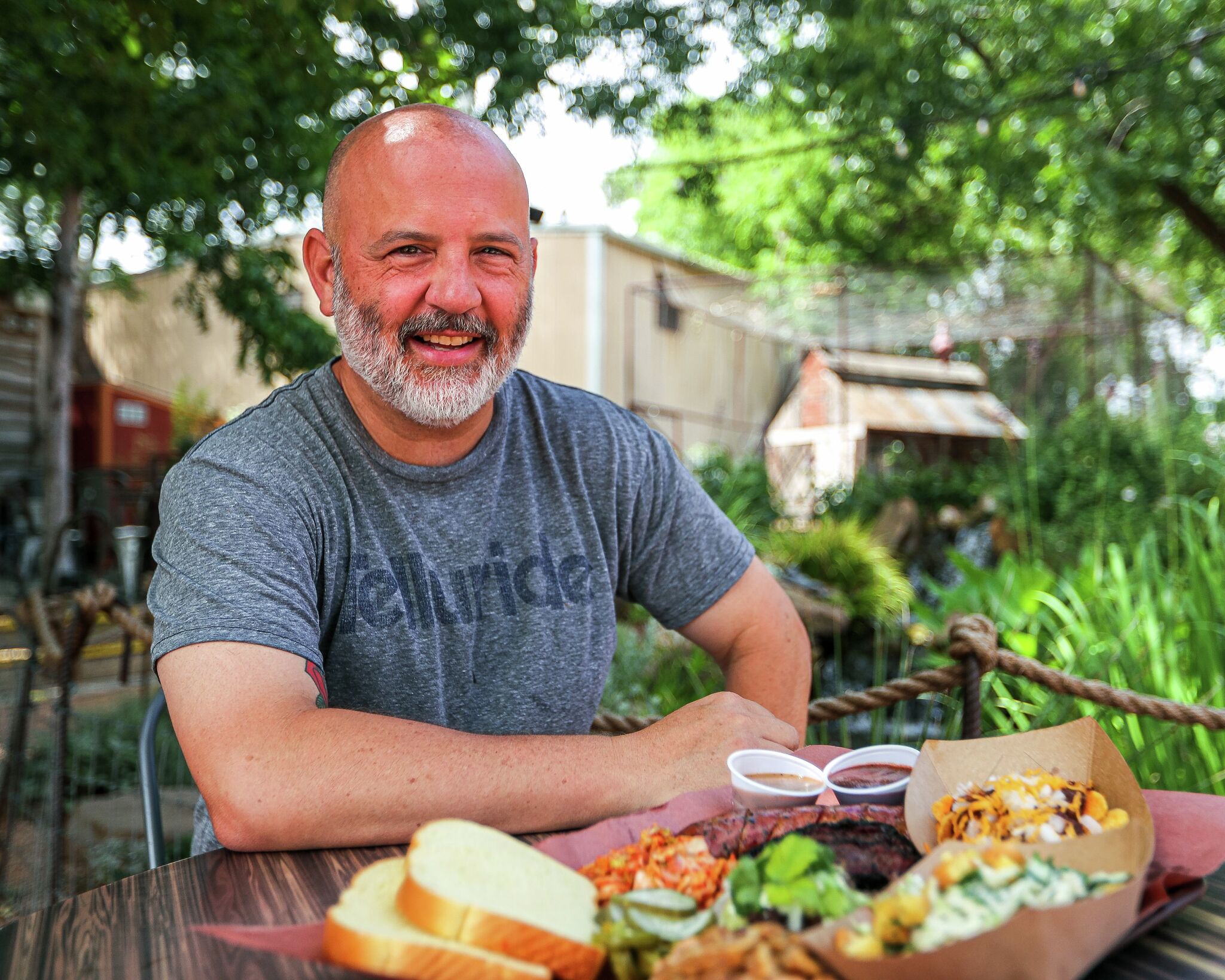 Swangaz and slab: Viral video draws attention to Houston's car culture