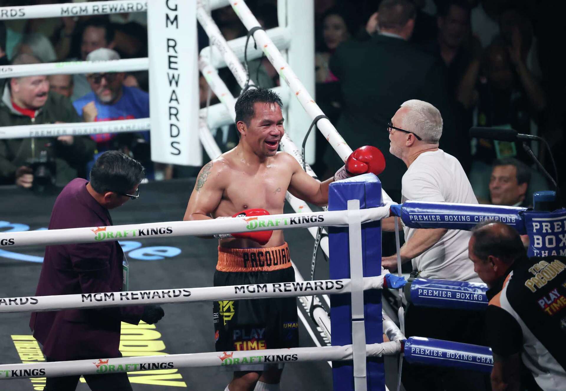 Manny Pacquiao wins night, not fight, vs Barrios in return to boxing