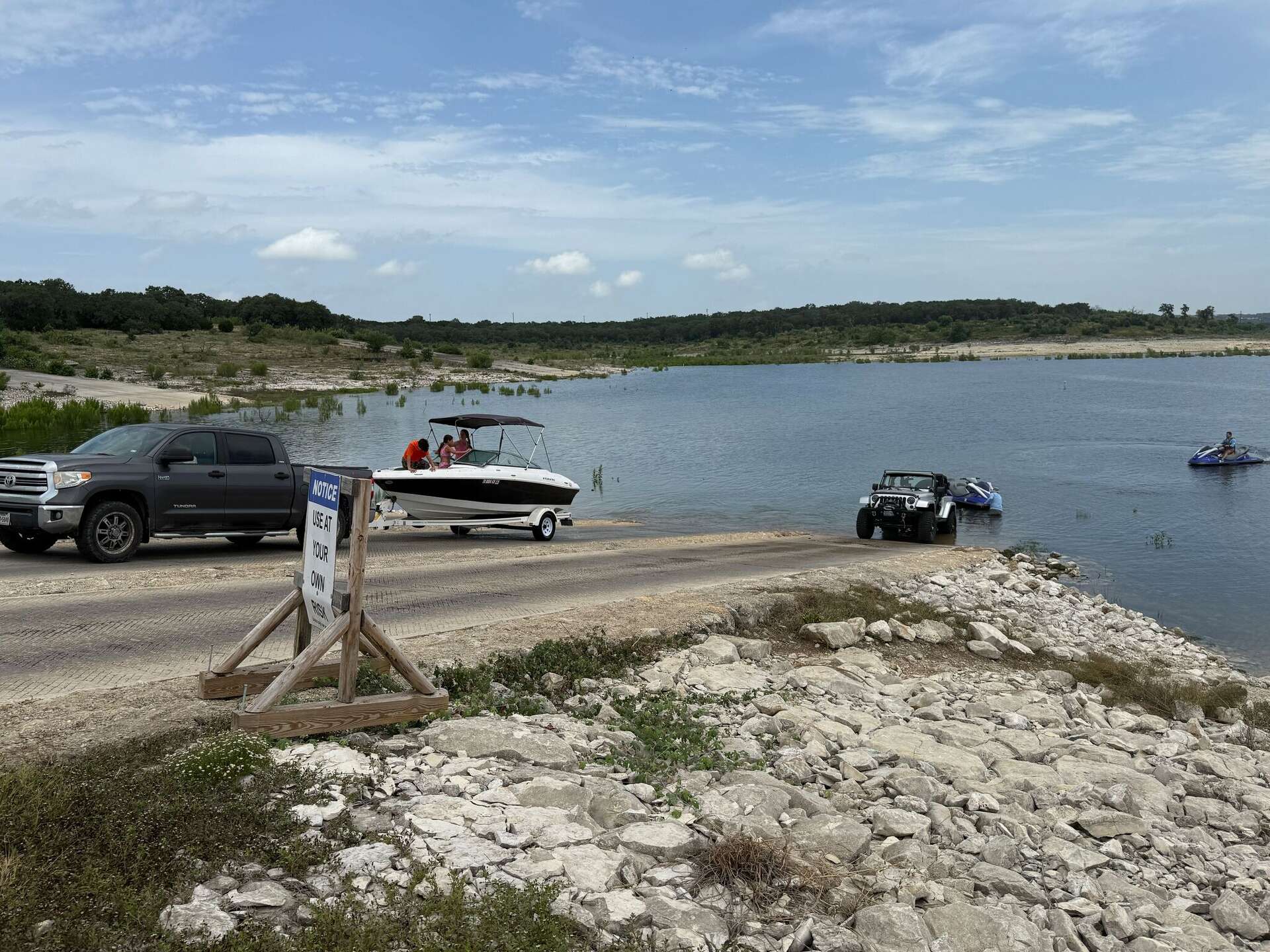 Canyon Lake reopens boat ramps as water levels rebound
