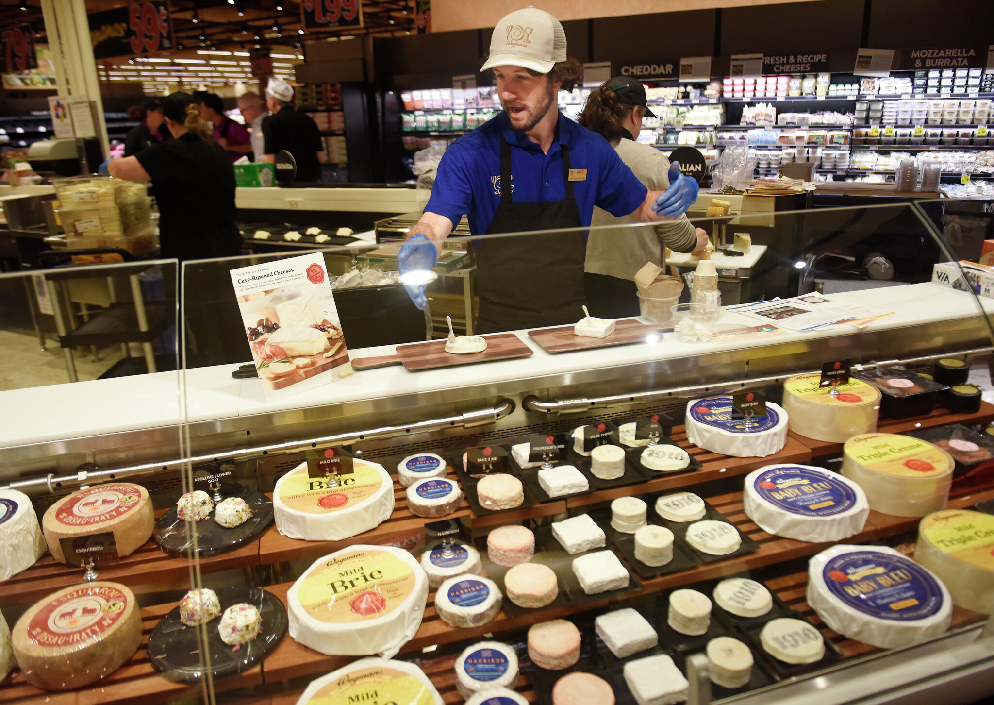 PHOTOS: Prom: Engineering & Science University Magnet School
