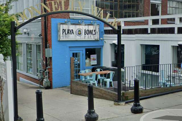 Playa Bowls to open new location in Connecticut shopping center