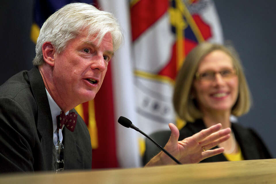 Former Austin Council member and UT professor Bill Spelman dies at 68