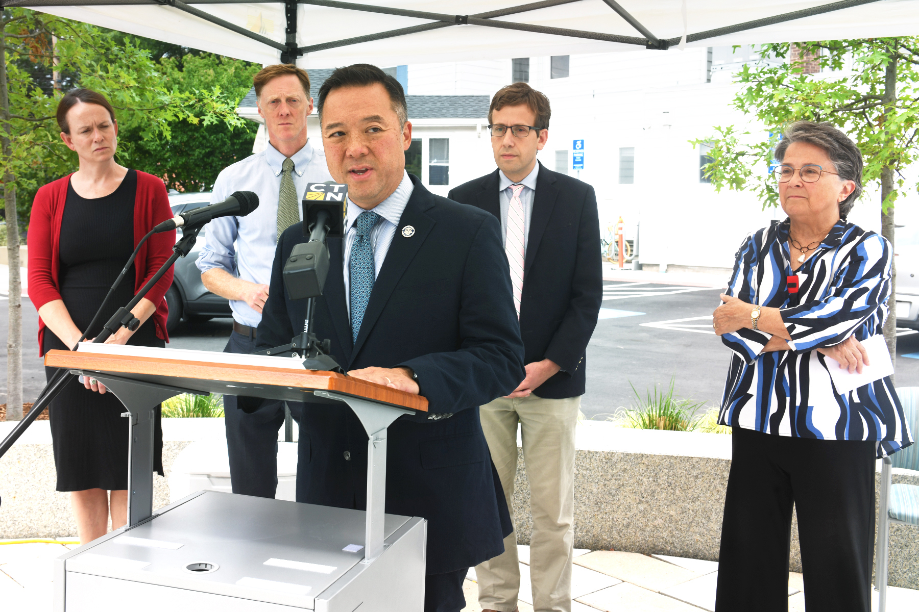 CT AG sues Trump administration over health clinic immigration rules