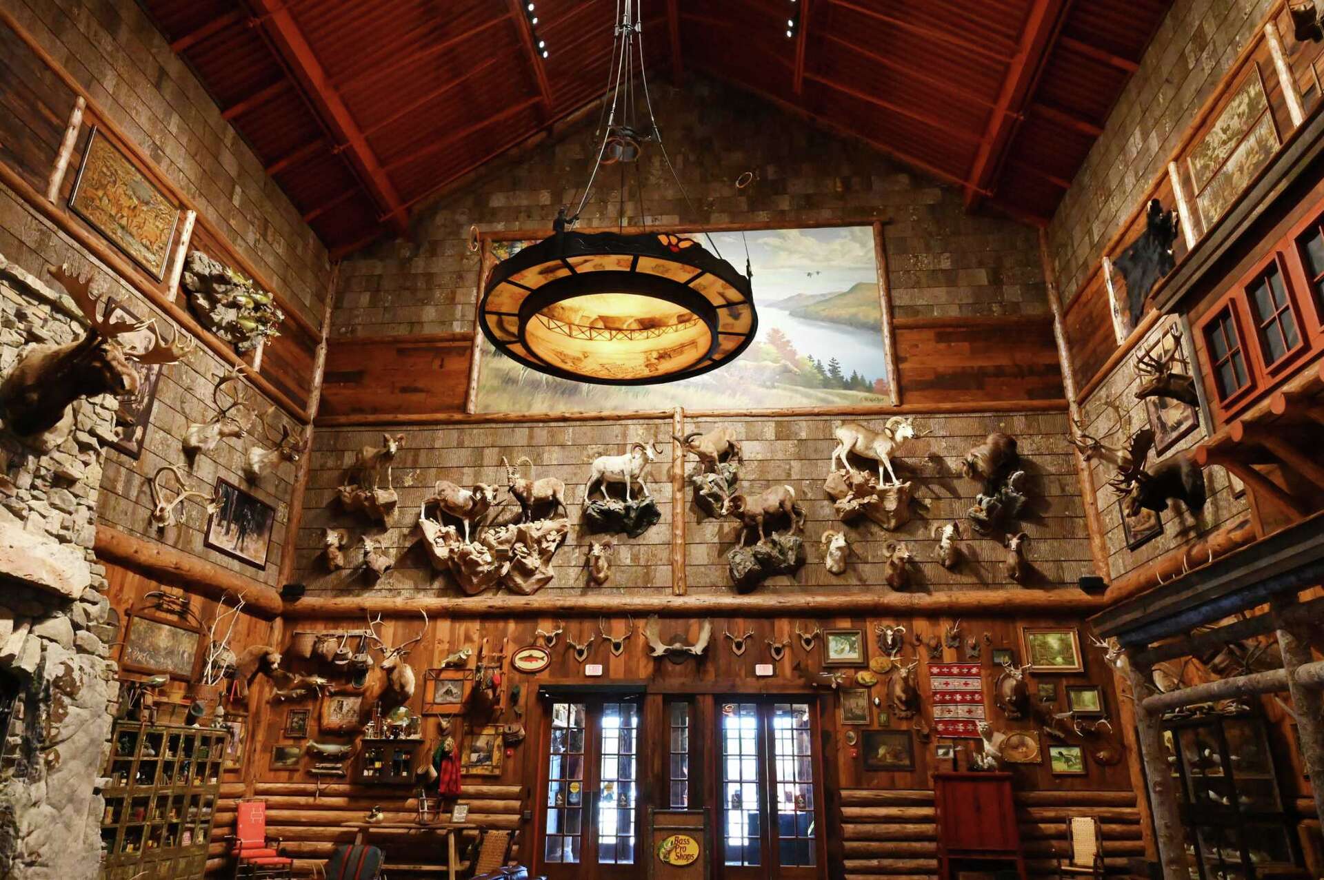 Bass Pro Shops prepares for July 30 grand opening in Clifton Park