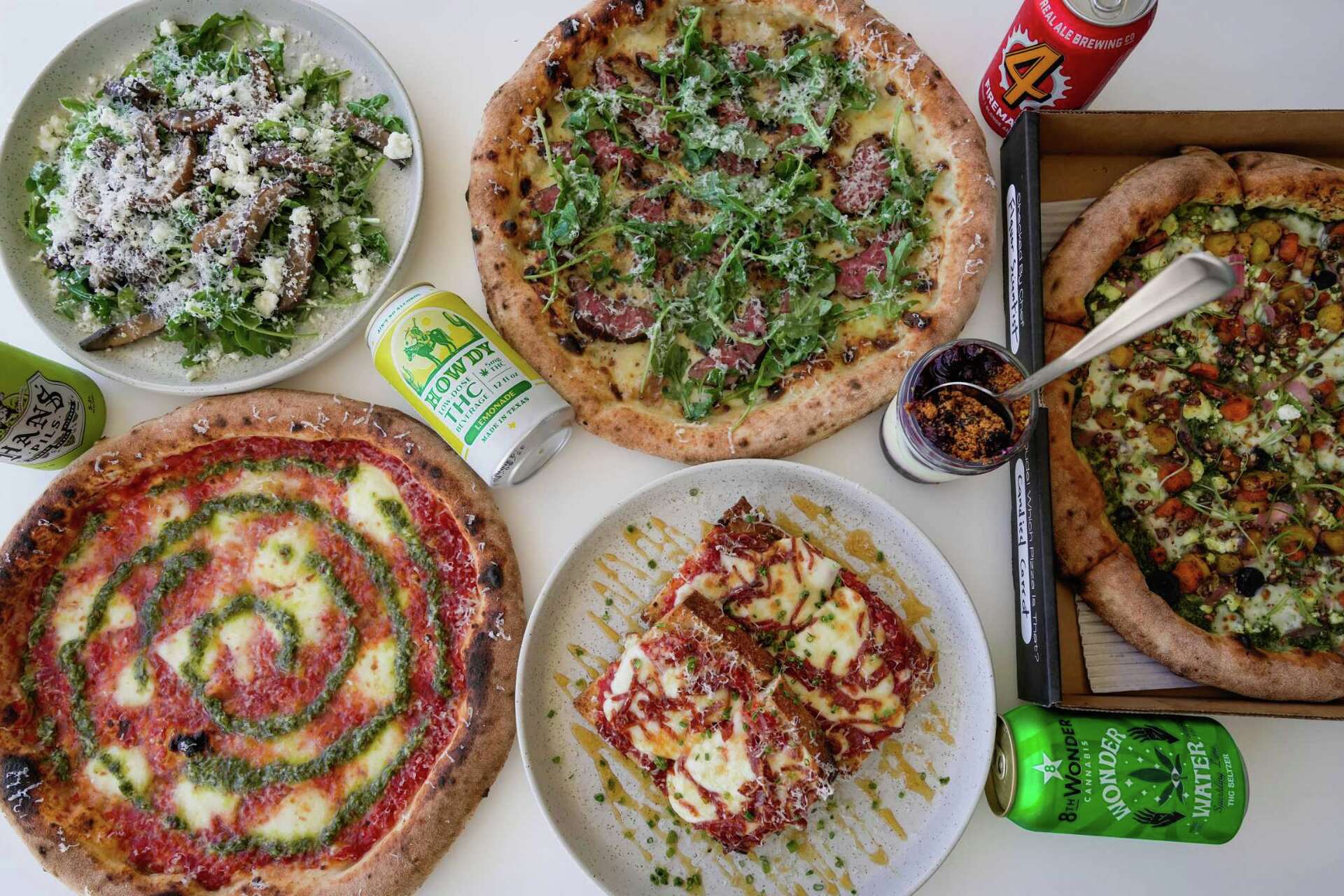 Talespin review: NeoTexan pizzas with big Texas flavors in Houston