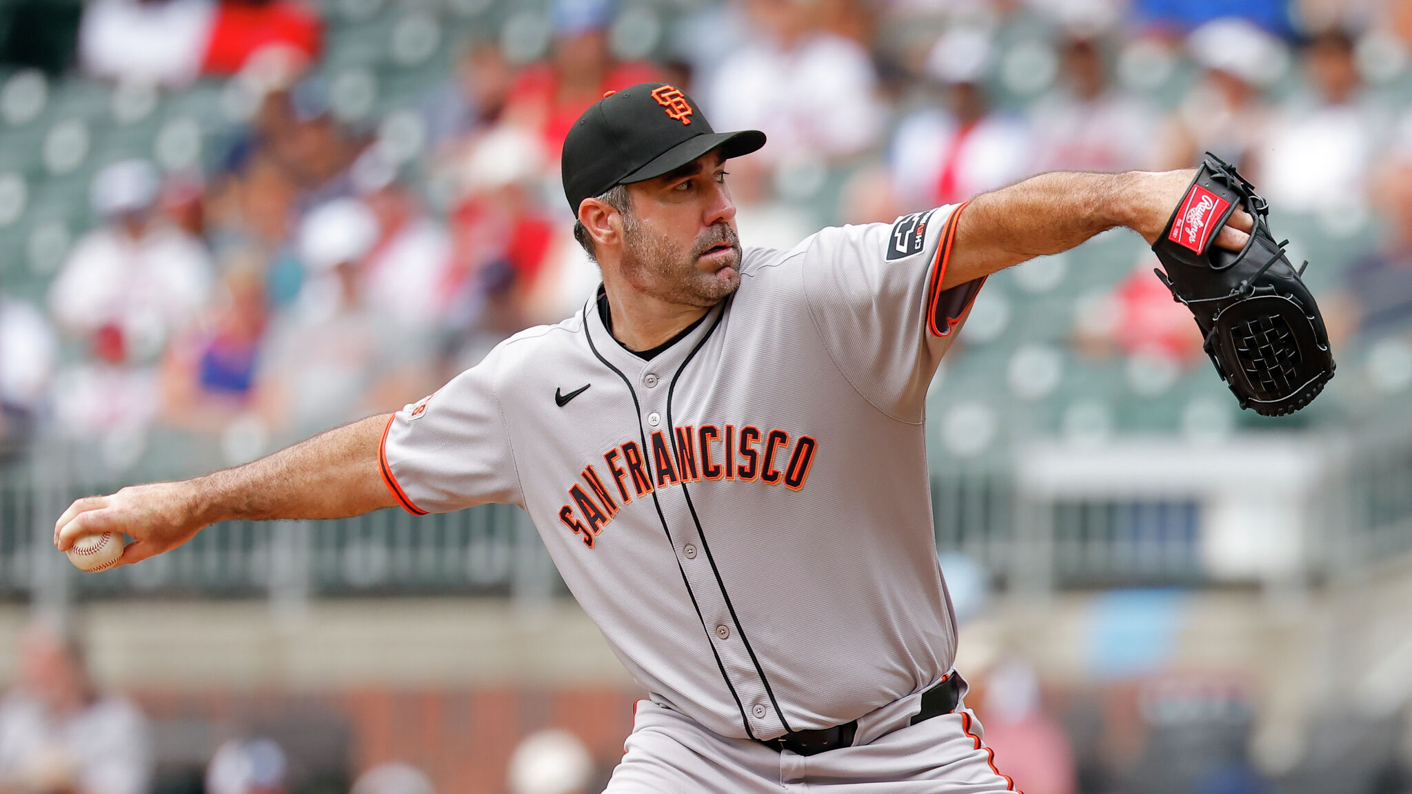 Justin Verlander gets first Giants win, ends record run without one