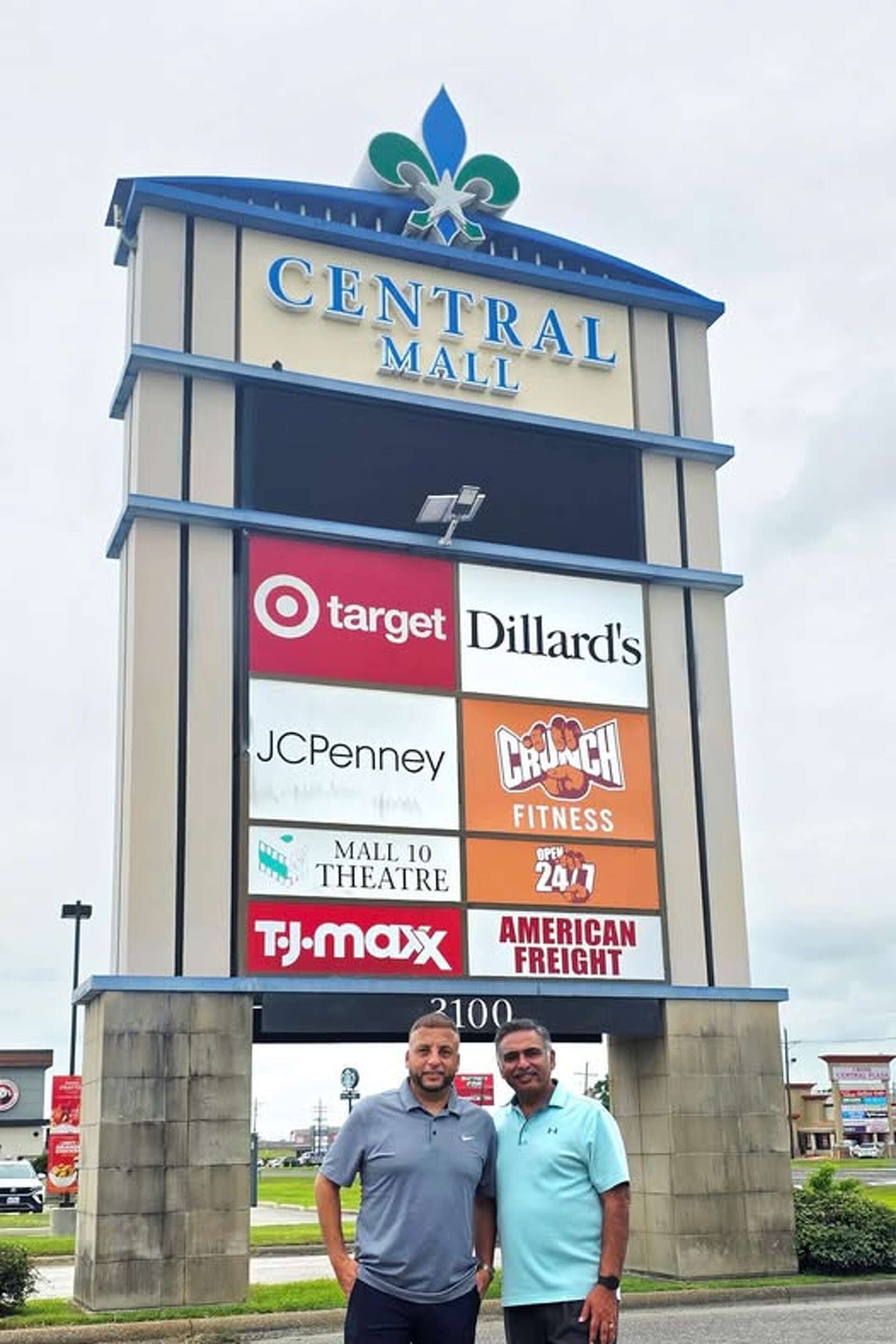 Port Arthur's Central Mall sold to local entrepreneurs