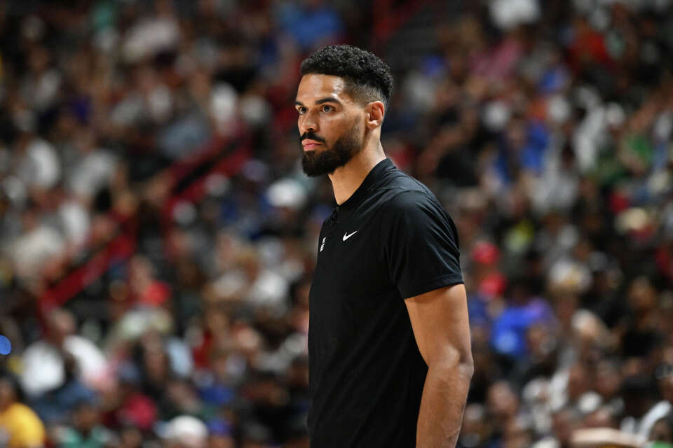 Meet the Houston Rockets coaches who played for Ime Udoka in AAU