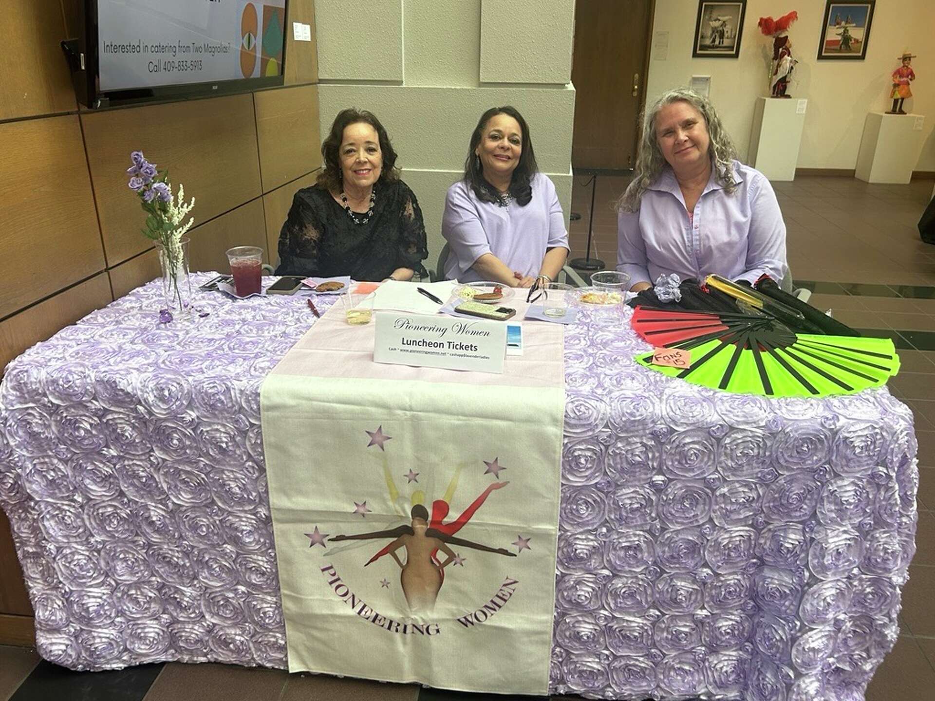 Pioneering Women honors Beaumont leaders at 'Razzle and Dazzle' party