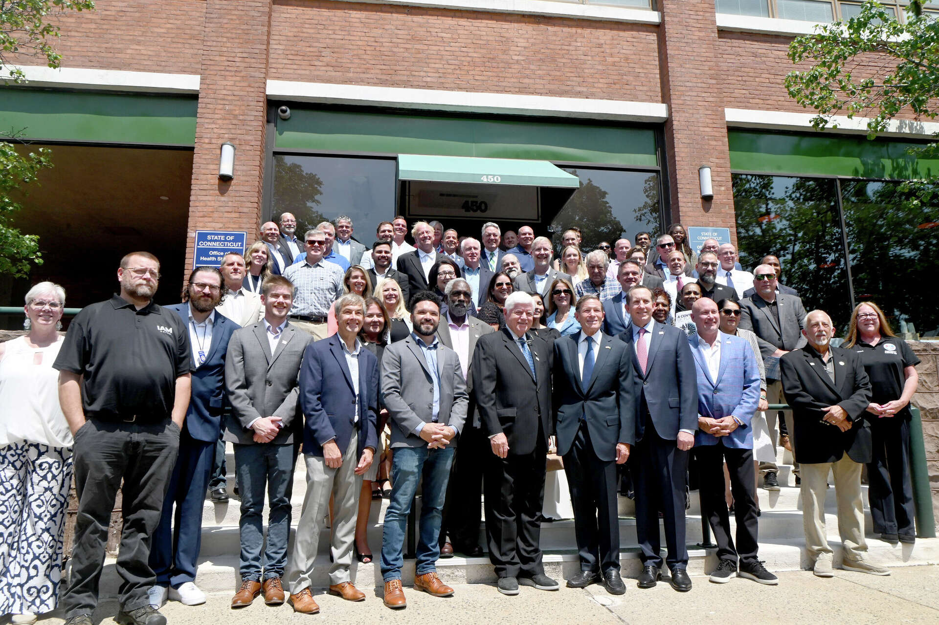 Jet-engine maker Pratt & Whitney pays tribute to original HQ in CT