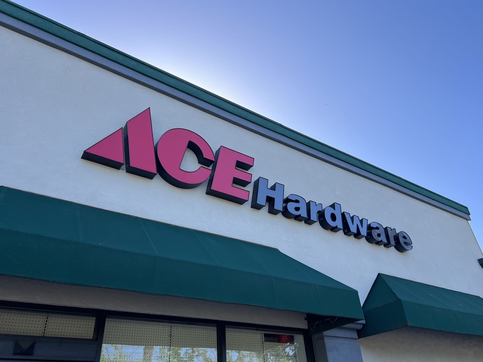 22 Illinois companies ranked best places to work by US News