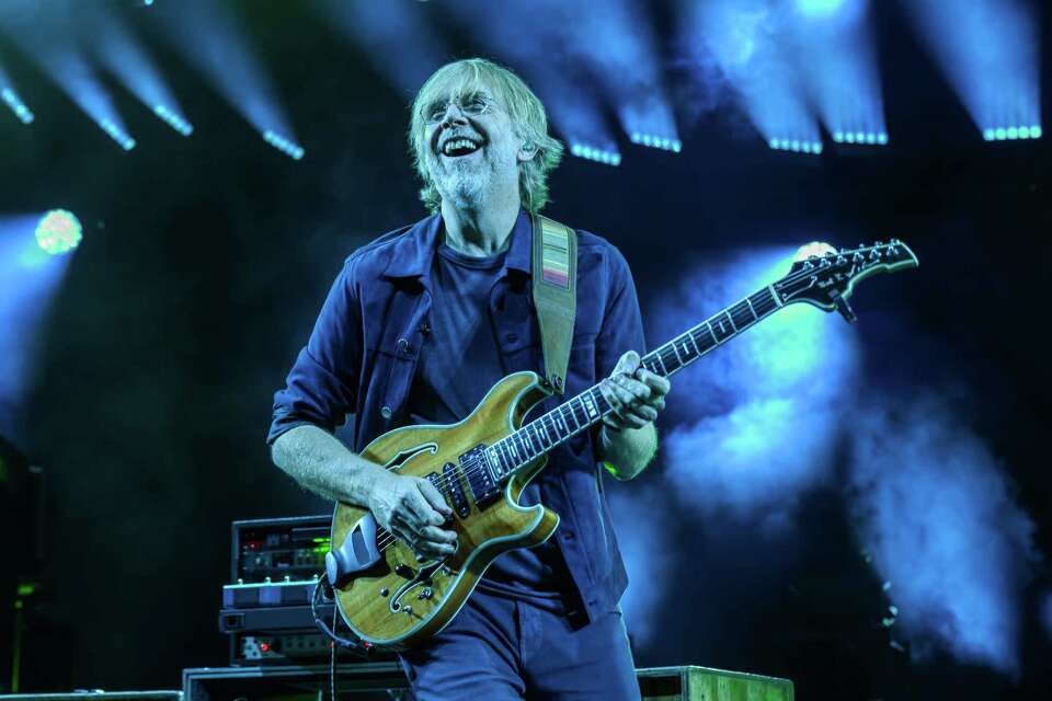 Photos: Phish lights up Saratoga Performing Arts Center on first night