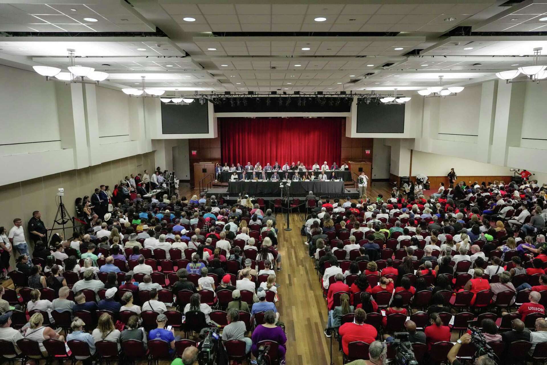 Texas Republicans redistricting maps expand GOP foothold by 5 seats