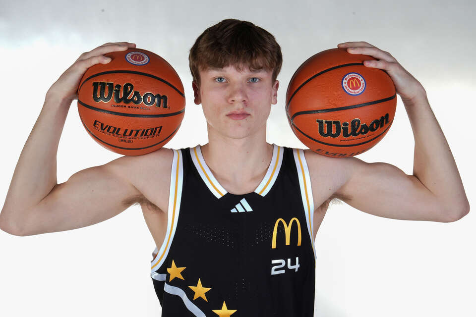 What UConn can expect from freshman Braylon Mullins