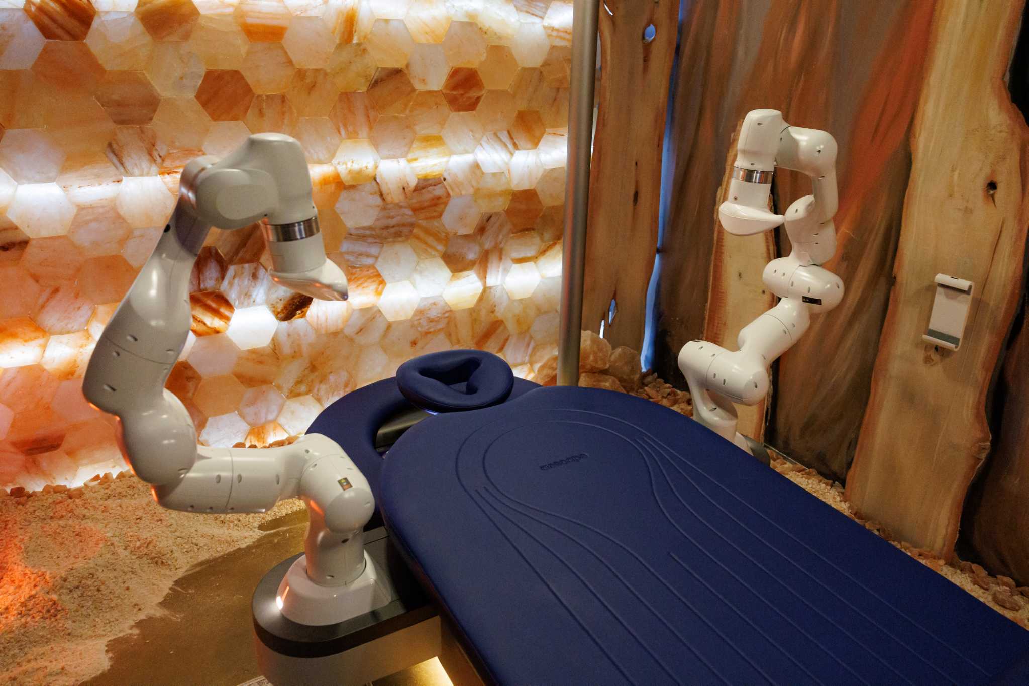 San Antonio’s first AI-powered robot masseuse now taking appointments