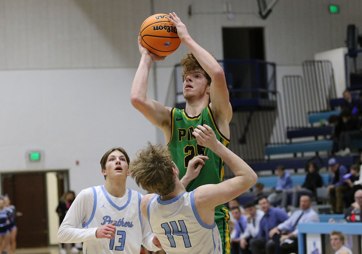 A big Bird in basketball, Ian Brantley triple-threat for Southwestern