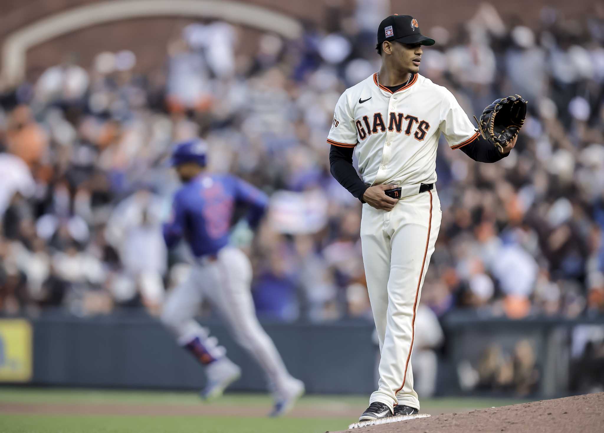 Sinking Giants swept by Mets to fall three back in wild-card standings