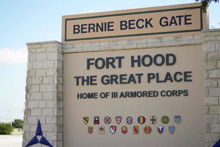 Fort Hood shooting leaves 1 dead, 2 injured near Killeen