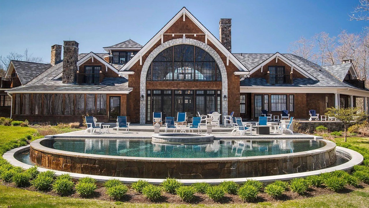 Maine Legacy Estate Across From the Bush Family's Walker Point Summer ...