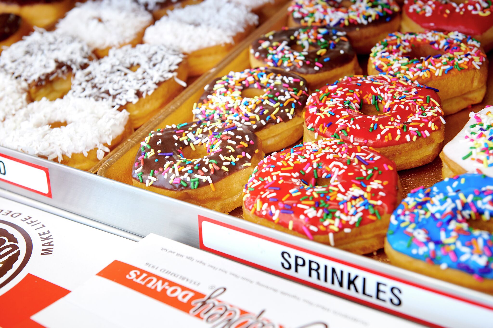 Shipley Do-Nuts offers freebies at new San Antonio store