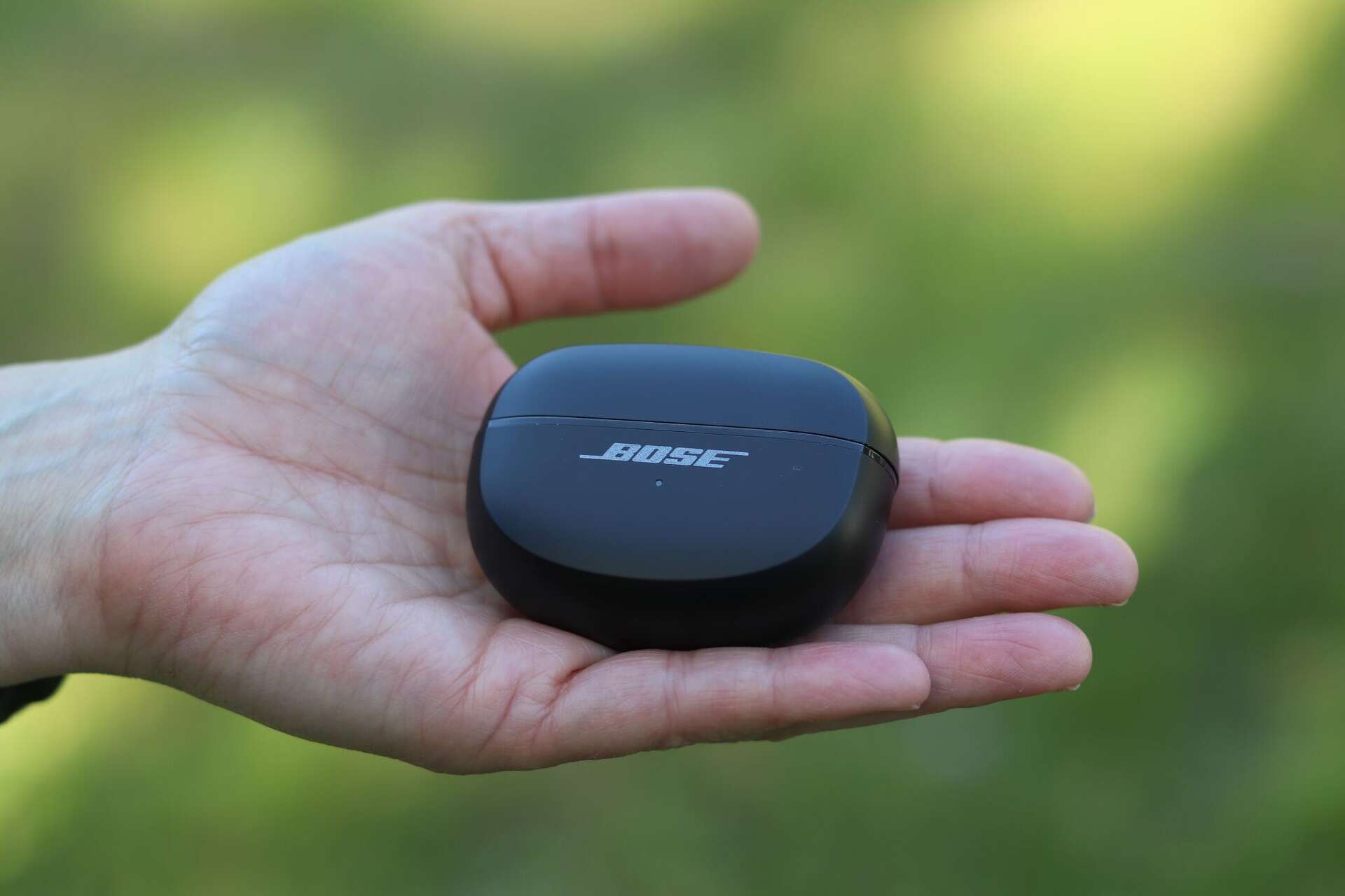 Bose Ultra Open Earbuds Review – Comfy & stable but glitchy