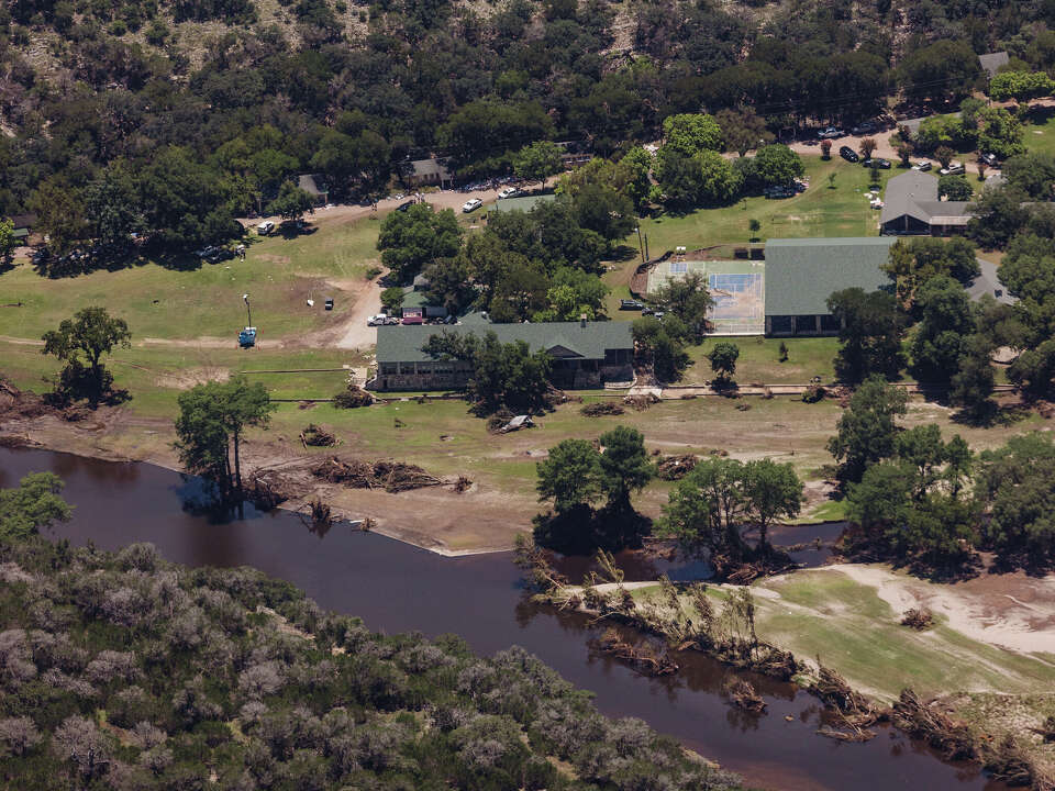 Parents of Camp Mystic flood victims urge Senate to pass safety bill