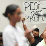 Who did the 'Be Someone,' 'Toeflop' graffiti in Houston?