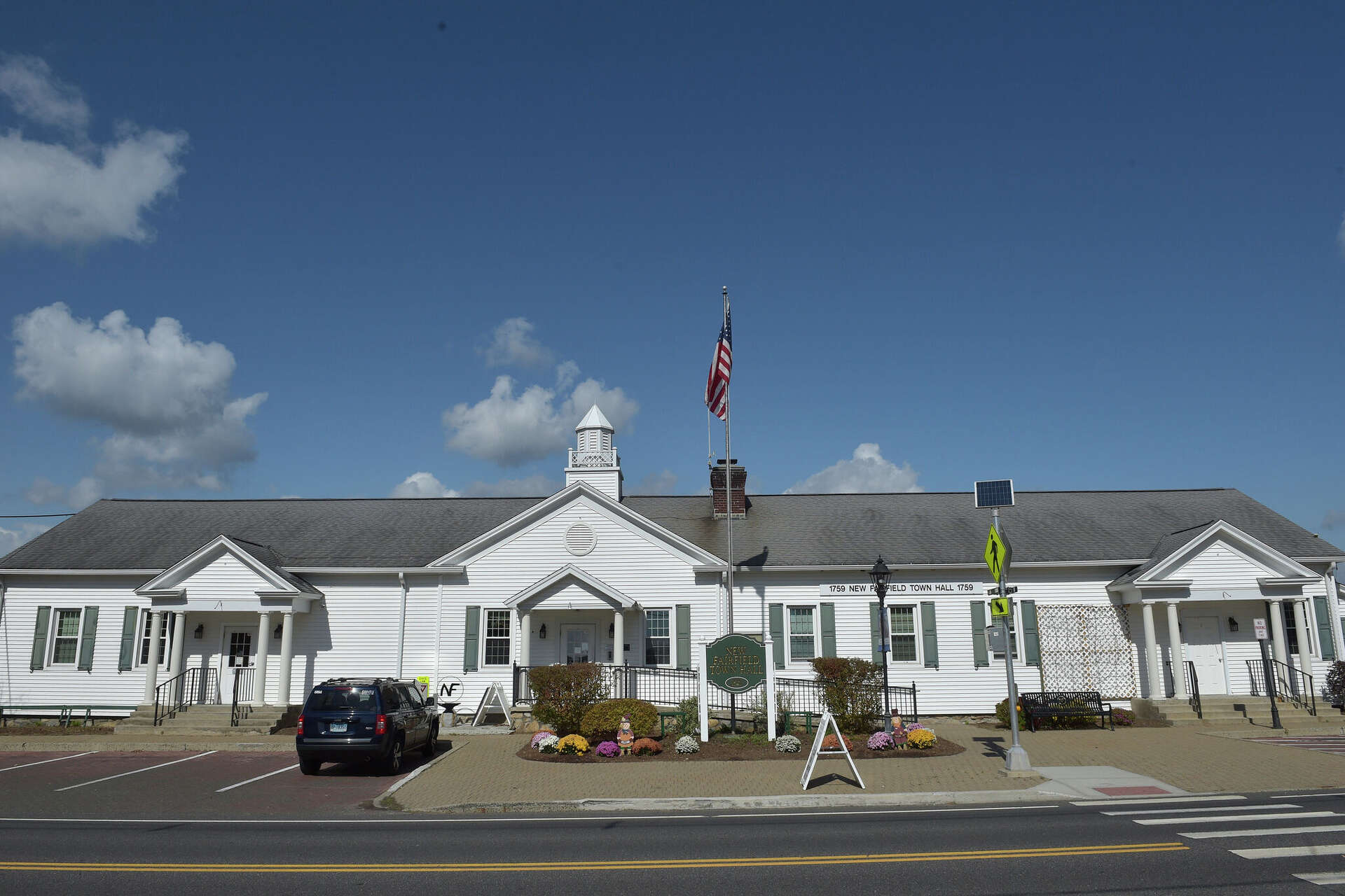 Bats found in New Fairfield test positive for rabies, officials say