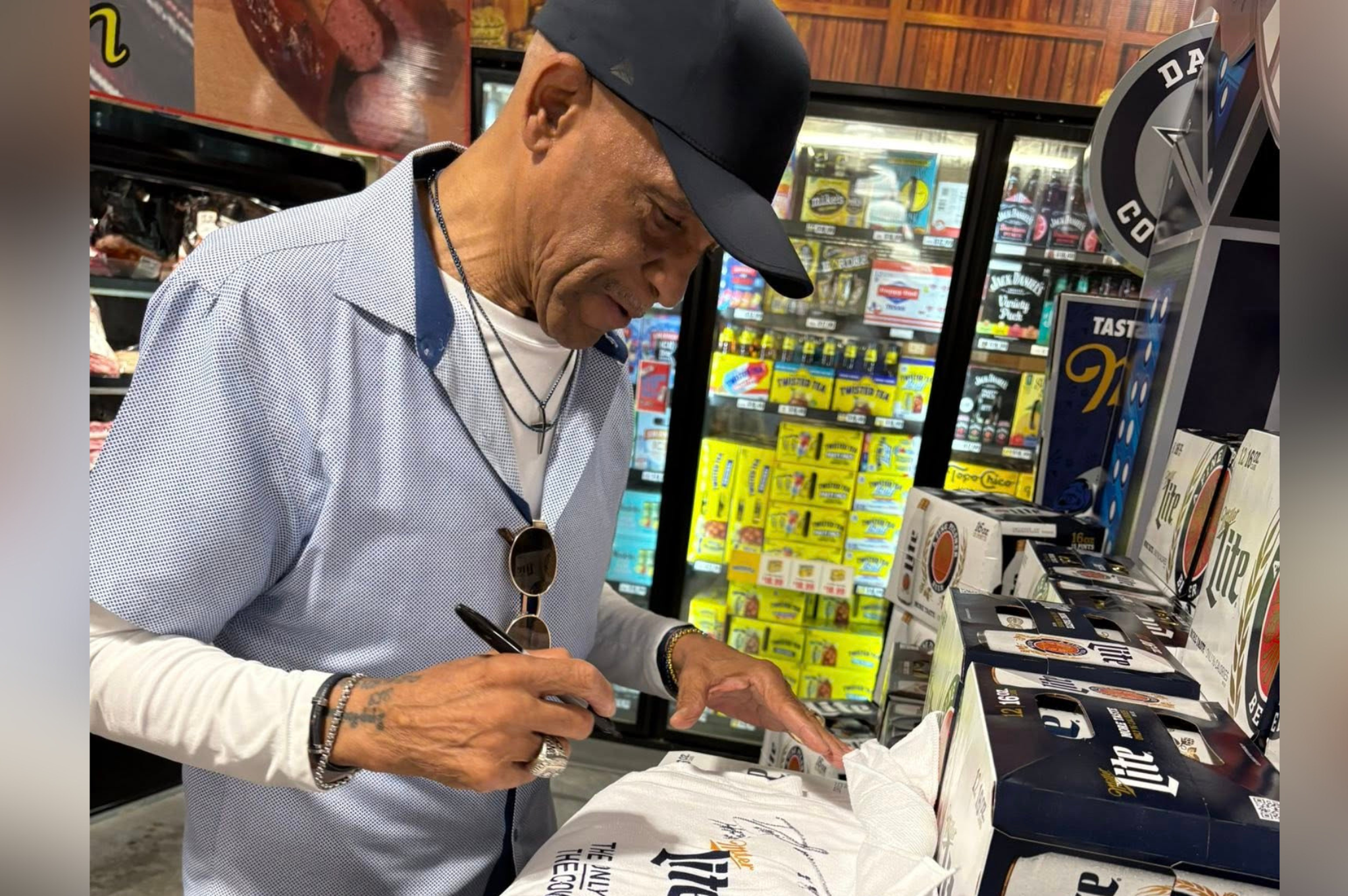 Public safety alert issued warning of Loop 1604, Bandera Road