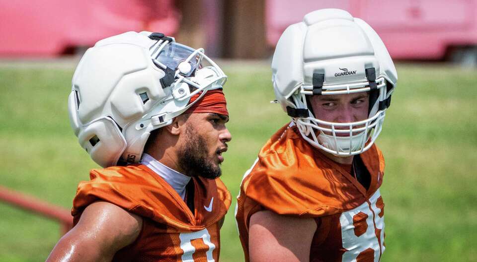 Texas football: WR DeAndre Moore Jr. isn't shy on goals, or talent