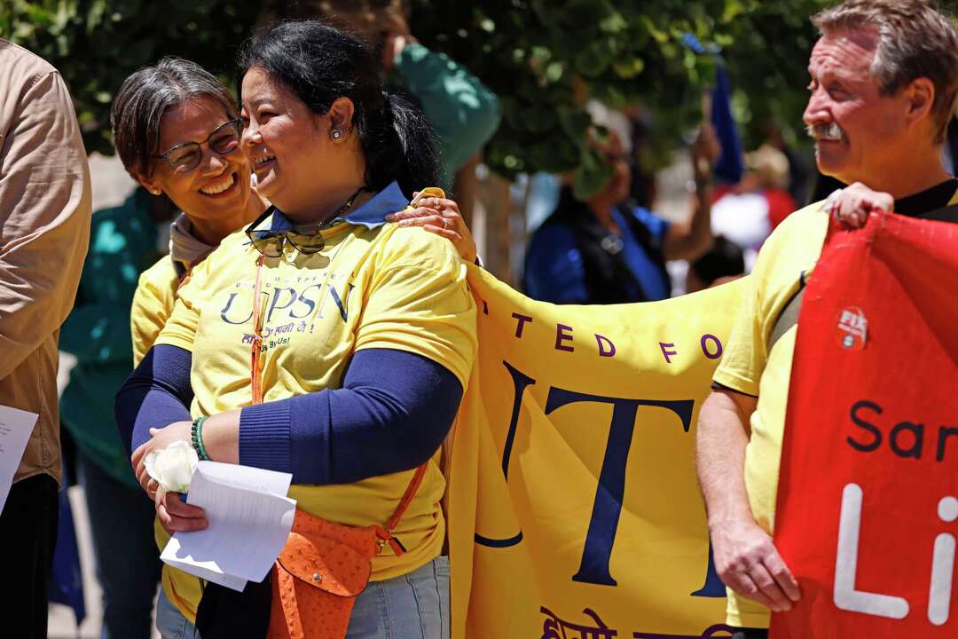 SF judge blocks Trump plan to revoke legal protections for immigrants