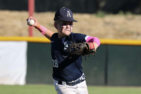 'We're huge and people see it': Bay Area team makes Little League run