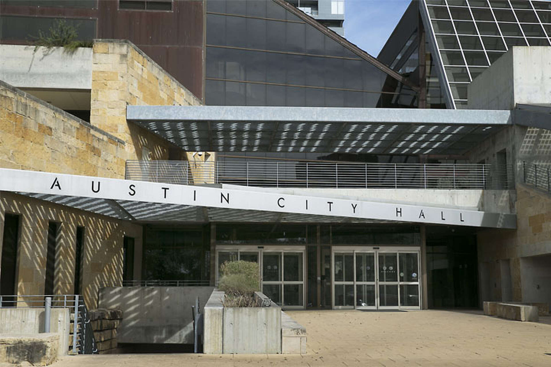 Austin City Council faces showdown over public safety cuts