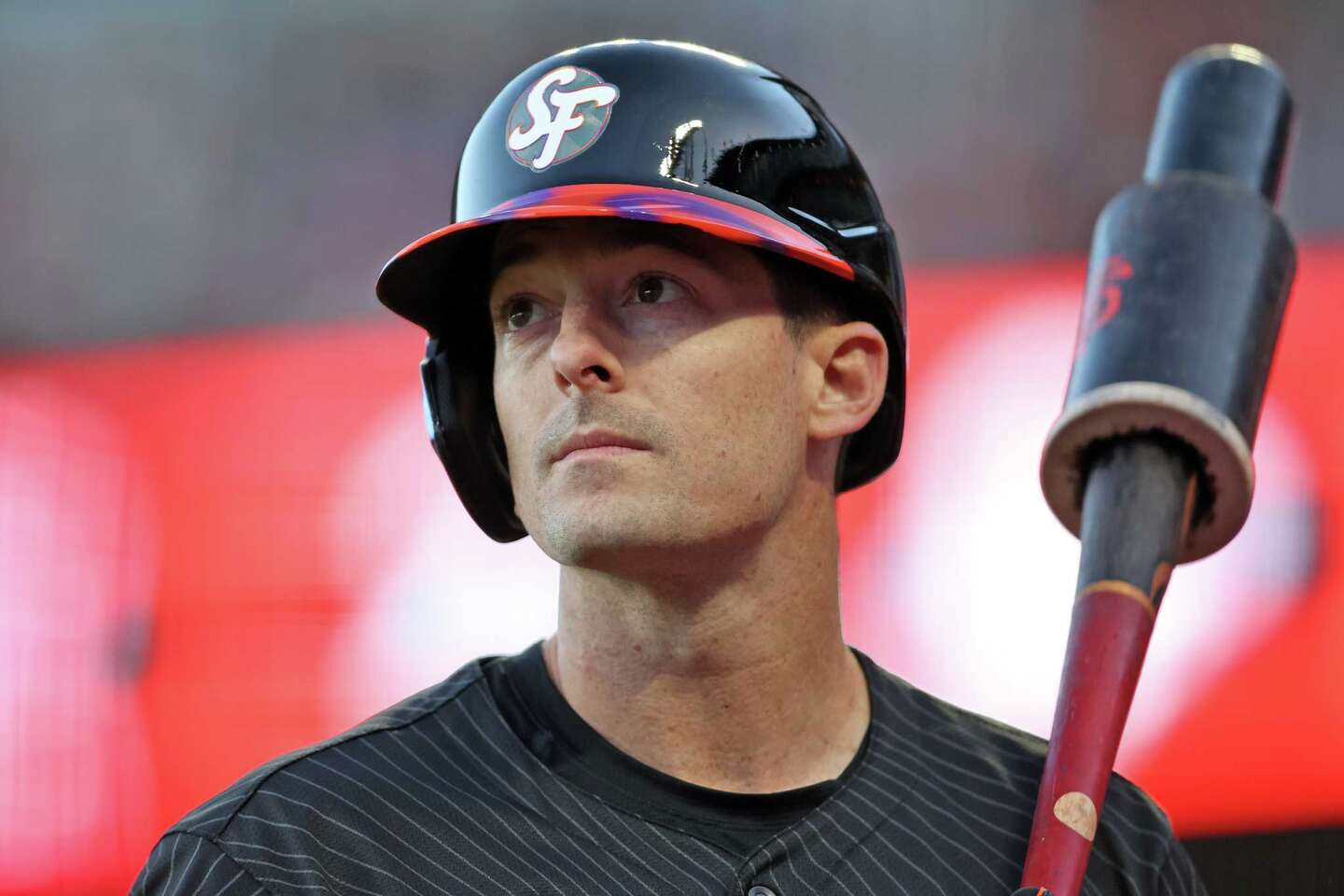 Giants trade Camilo Doval to Yankees, Mike Yastrzemski to Royals