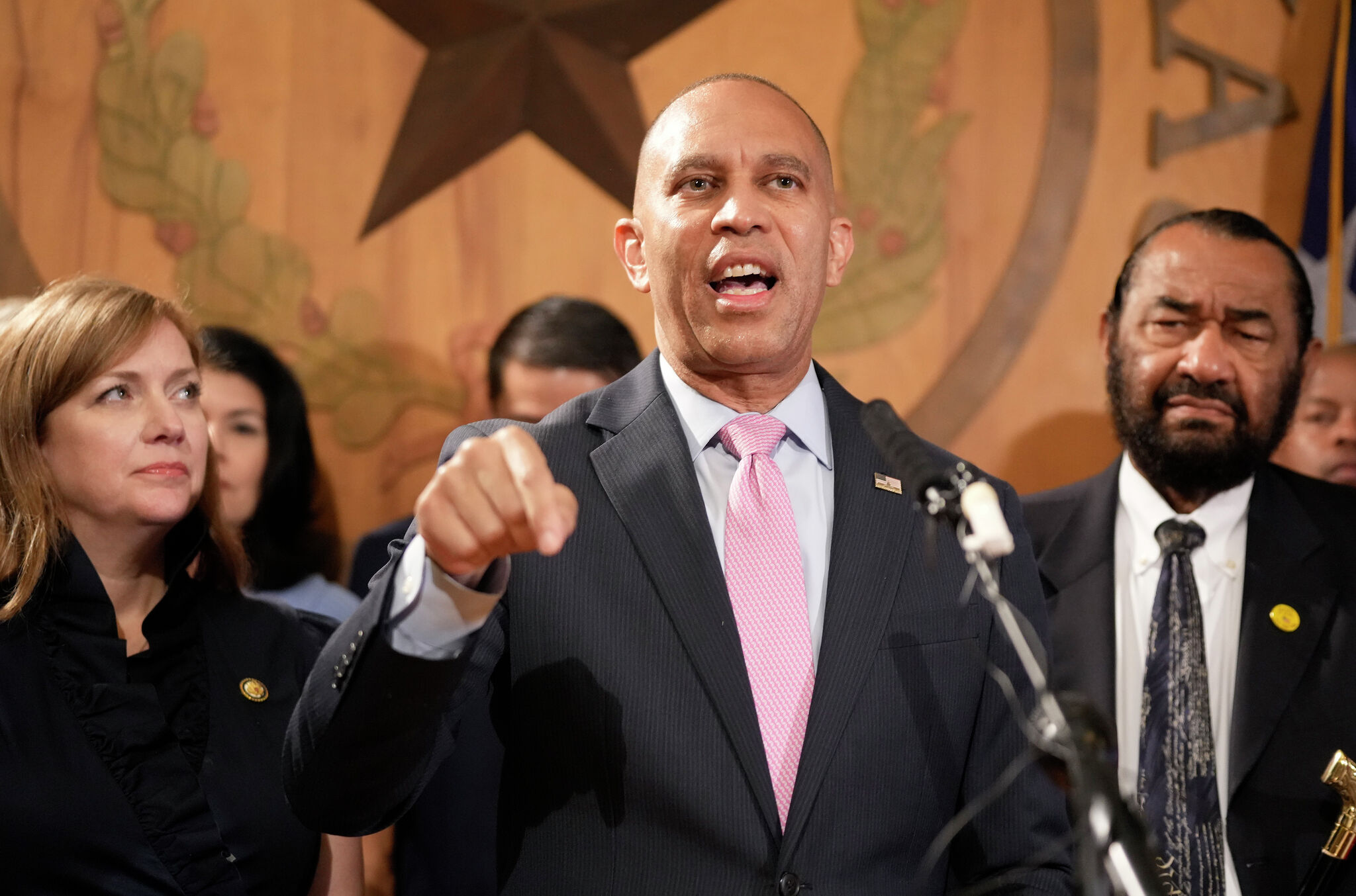 Here's why GOP, Democrats are fighting hard over Texas redistricting