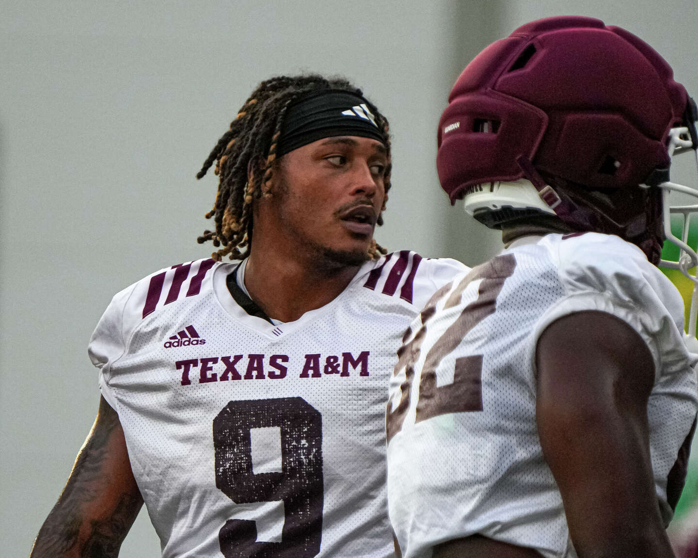 Texas A&M football: Cashius Howell's 'everything you want' as a player